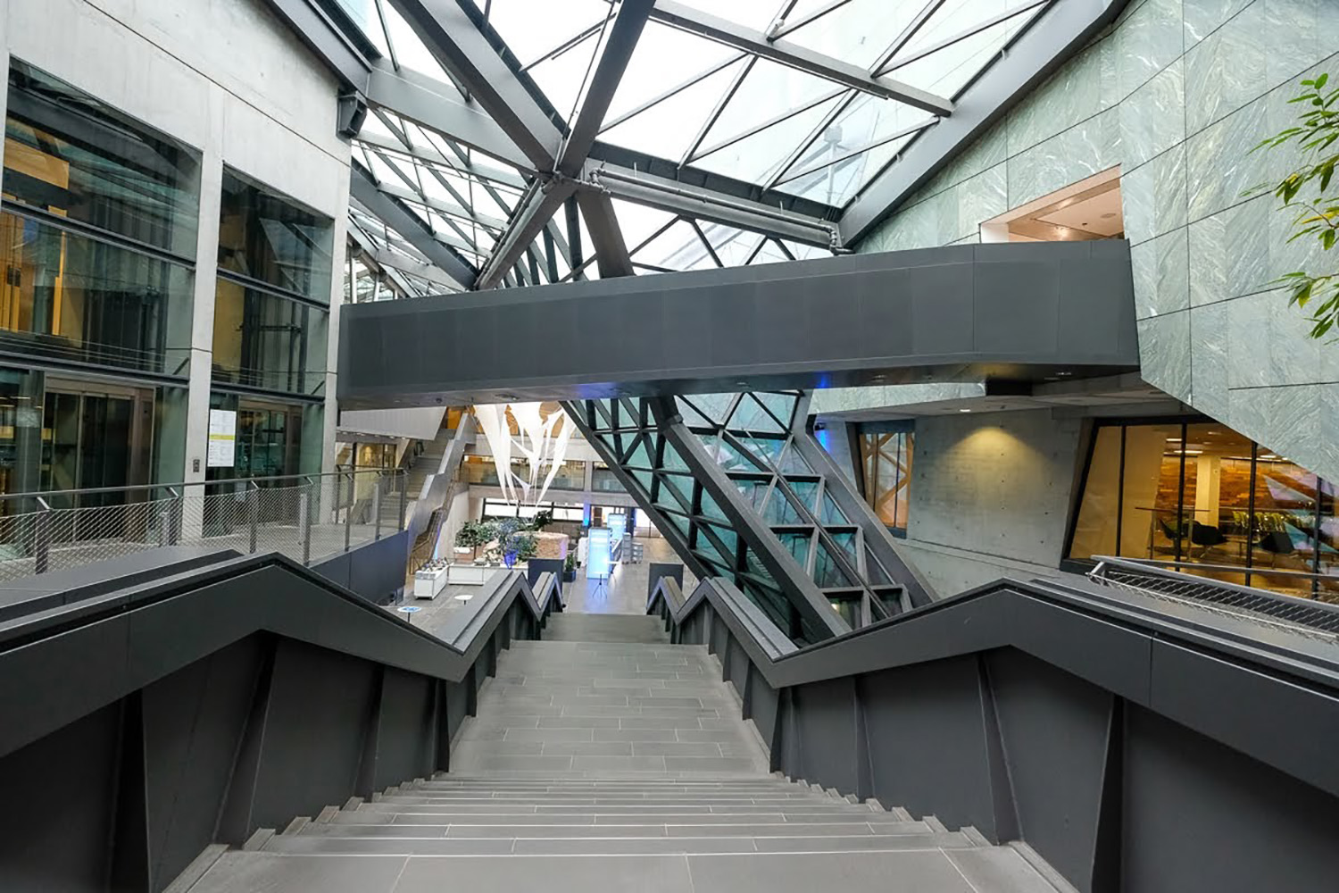 33. Dassault 3D Experience – Realize Event Marketing